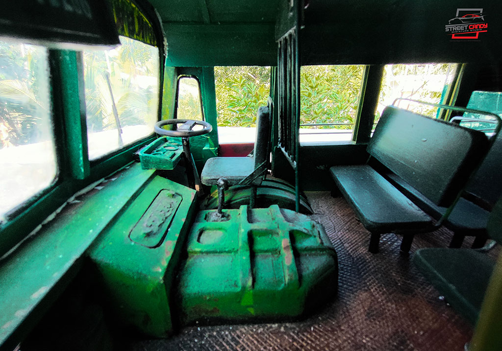 Old Model KSRTC TATA Bus - Streetcandy